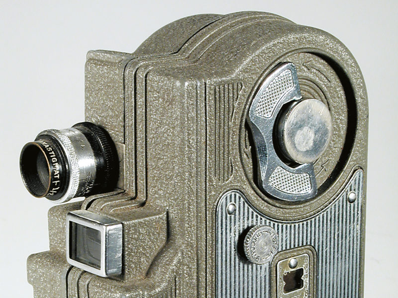The Short Story of Univex – super8.tv